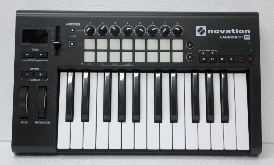Novation Launchkey 25