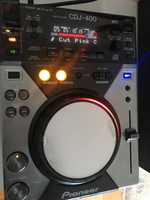 Pioneer CDJ 400 (2x) Behringher DJM 4000 DJ Mixer