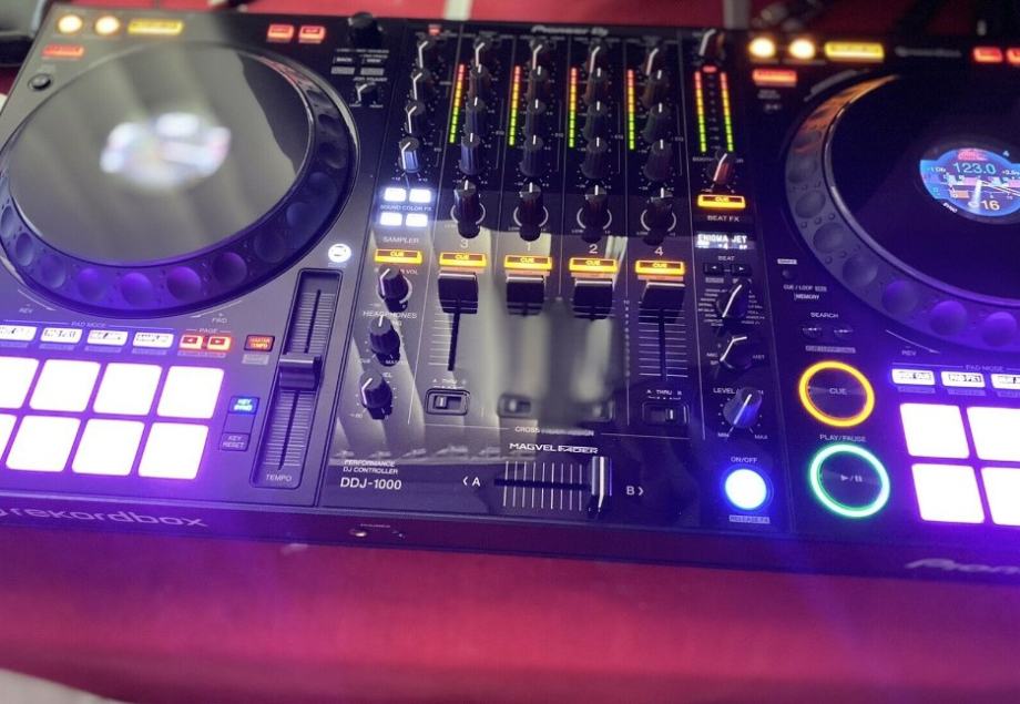 Pioneer DDJ-1000 DJ Controller Rekordbox