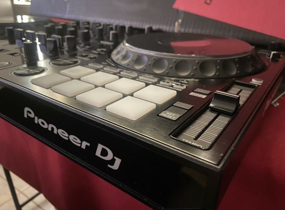 Pioneer DDJ-1000 DJ Controller Rekordbox