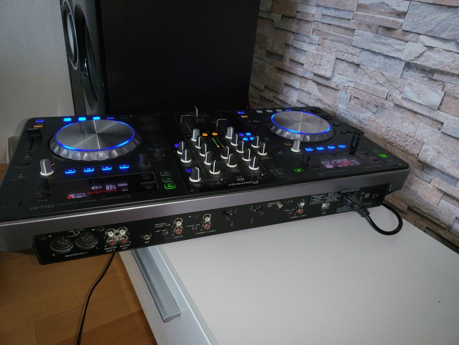 pioneer remotebox DJ wireles system XDJ-R1