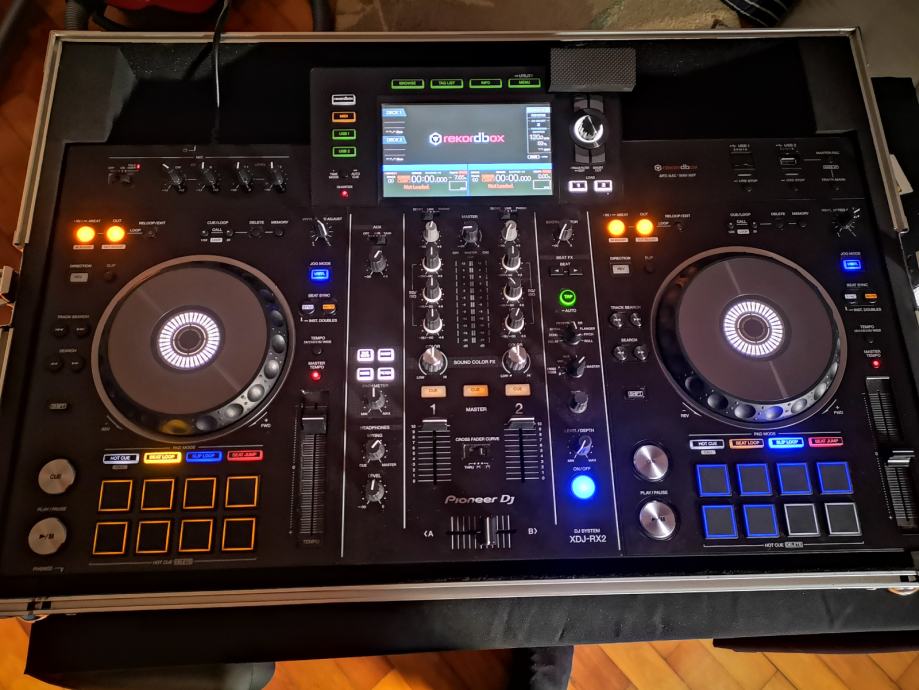 Pioneer XDJ RX2