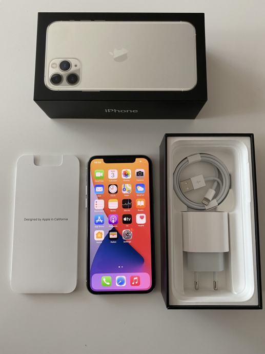 iPhone 11Pro 64gb Silver - V GARANCIJI