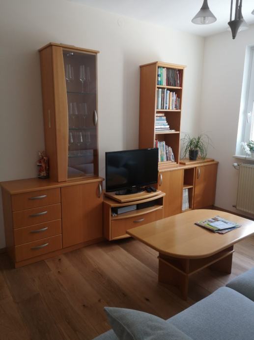 Dnevna soba dolzina 290cm vse v kompletu