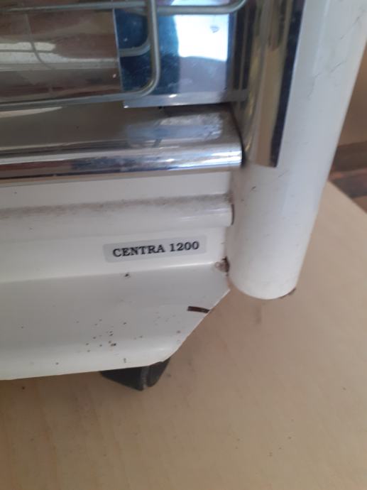 KVARCNA PEČ - 1200 W - 3 GRELCI