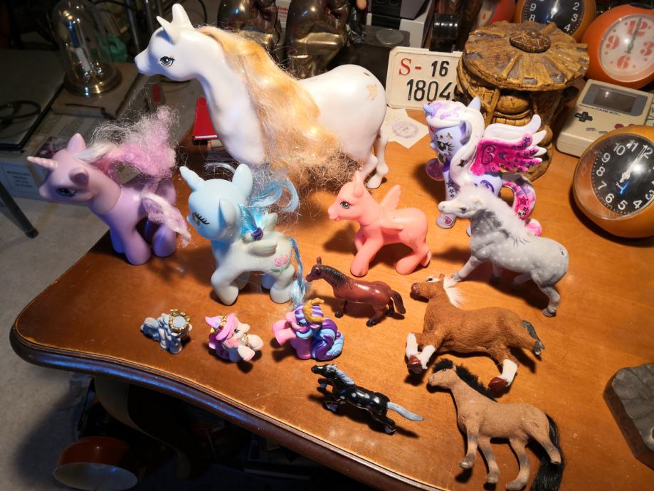 14 kom konjev, pony, little ponny, mali poni, barbie konj, konji, konj