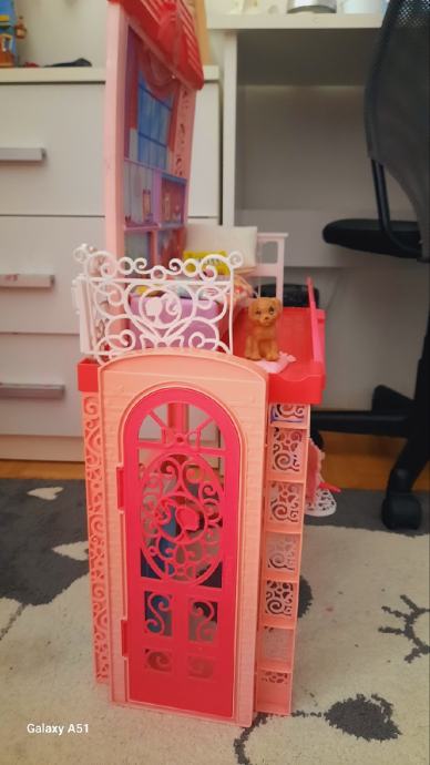 igračke hiška za Barbie