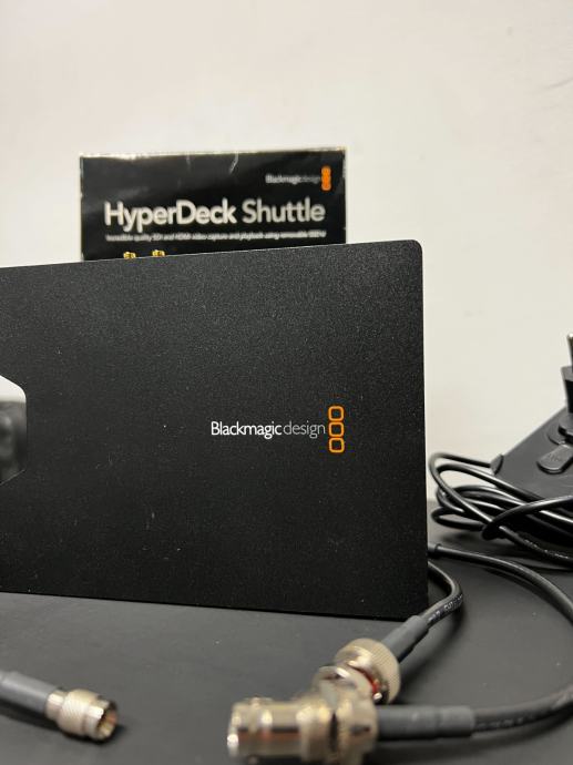 Blackmagic hyperdeck shuttle