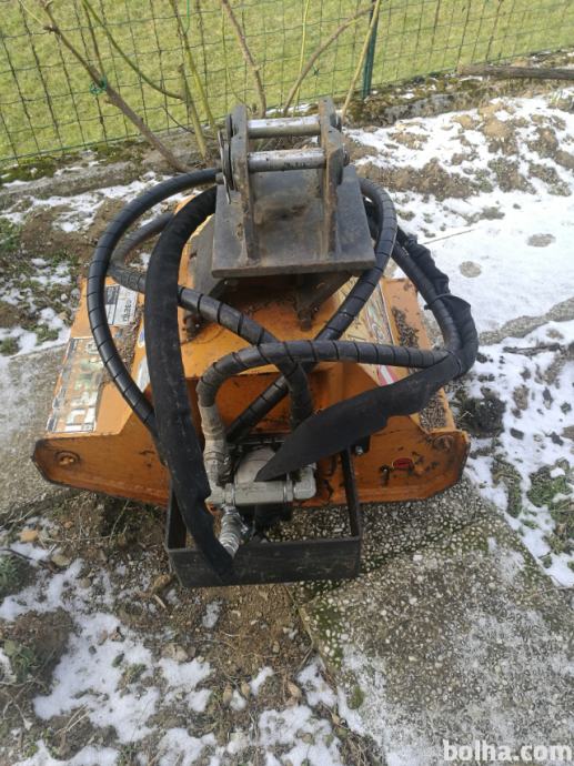 Berti mulcar za mini bager