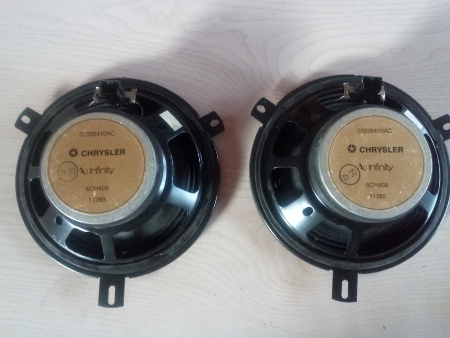 Infinity Amp Chrysler + 4 zvočniki