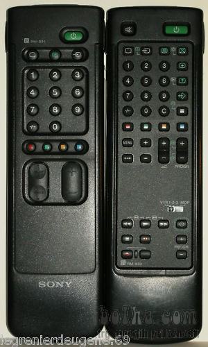 Original SONY TV daljinec - pilot RM-831 - NOV - UGODNO
