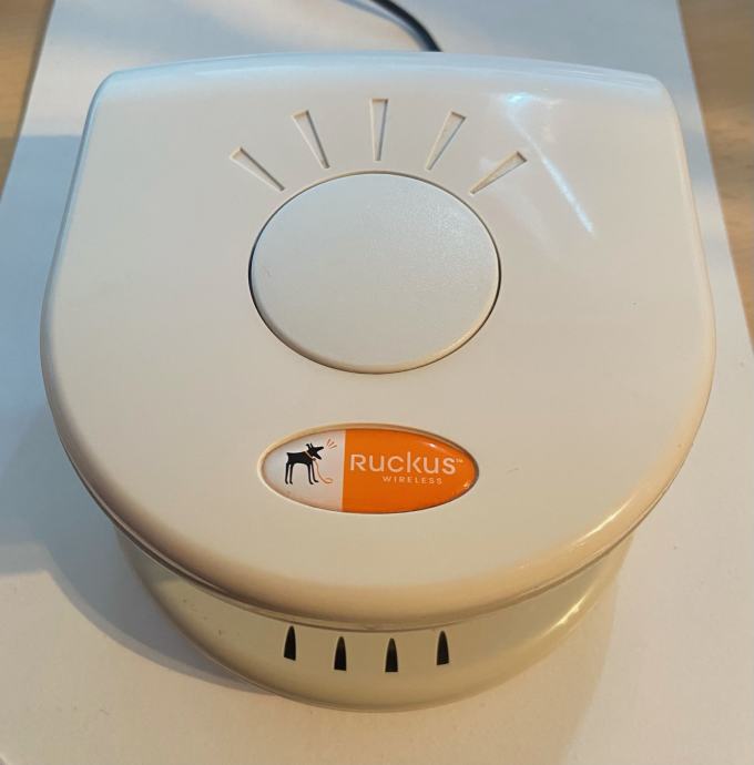 Ruckus Wireless MediaFlex 2111 - multimedijski adapter