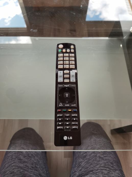 tv pilot daljinec LG