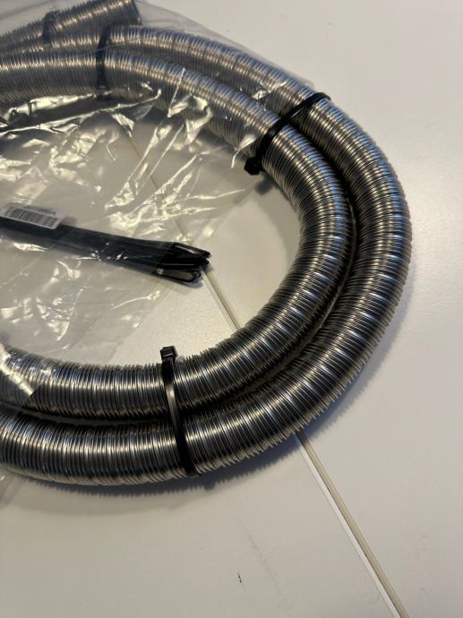 Cev inox za izpuh za webasto na plovilu