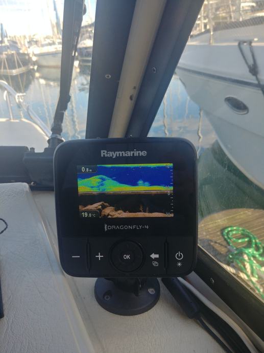 RAYMARINE DRAGONFLY 4