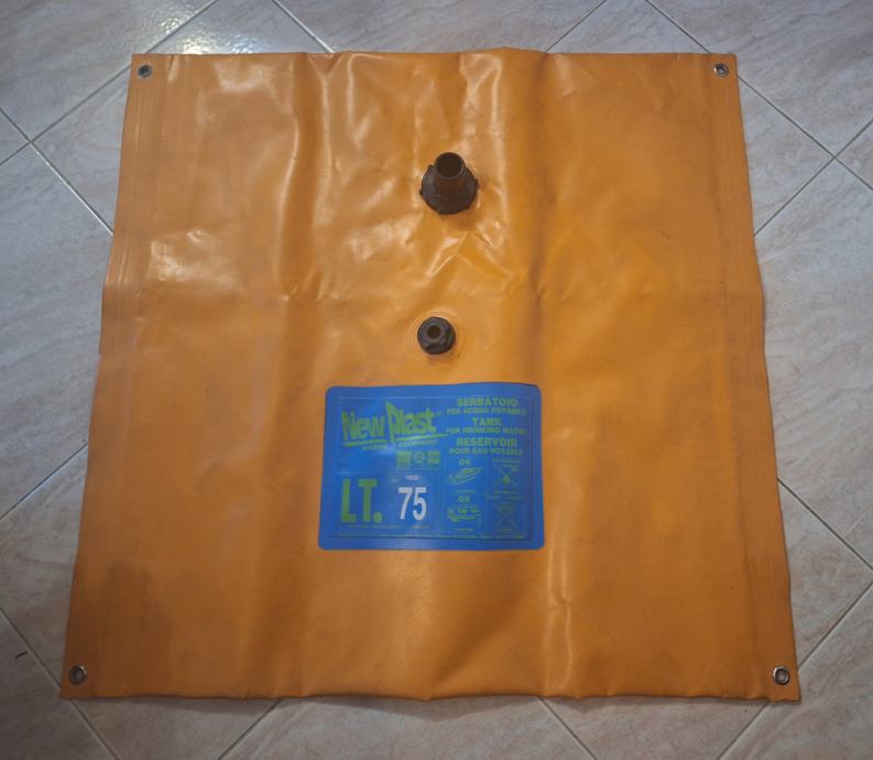 Rezervoar za vodo 75 litrov