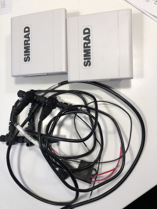 SIMRAD IS 42 Multi Color Display