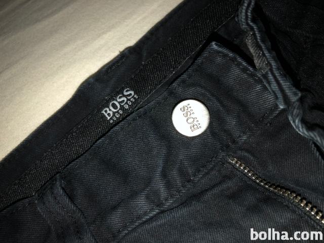 MOŠKE HUGO BOSS HLAČE