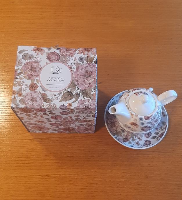 Čaj za enega, 5 OCLOCK COLLECTION