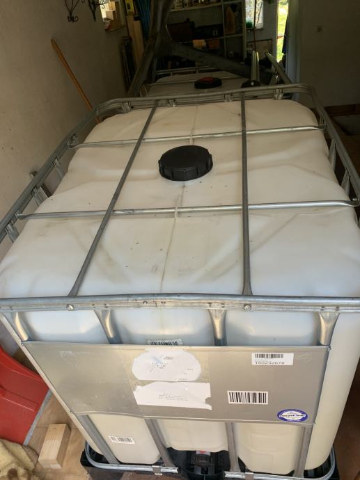 Cisterna - IBC kontejner 1000L