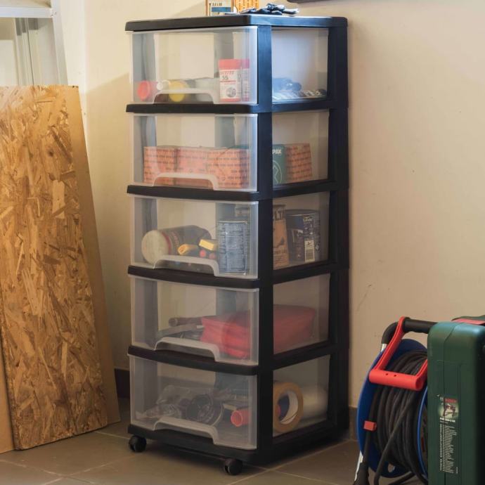 Curver Essentials predalnik 100 L prozoren in črn