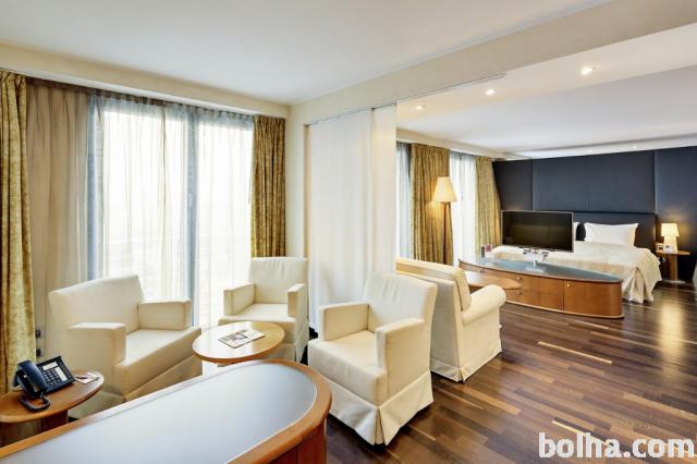 Hotelske sobe, kompletno pohištvo, postelje, omare,mize...