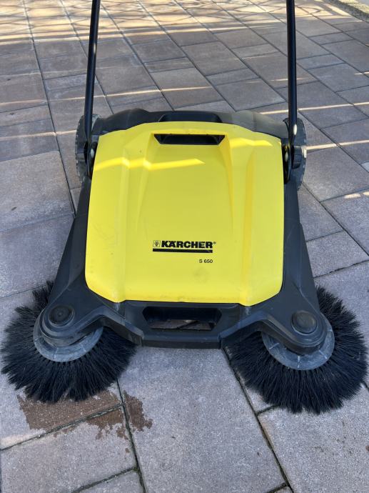 Karcher pometač S650 sesalec stroj za pometanje