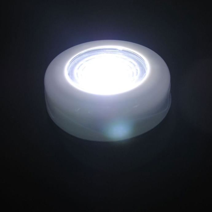 LED lučka na dotik -samolepljiva