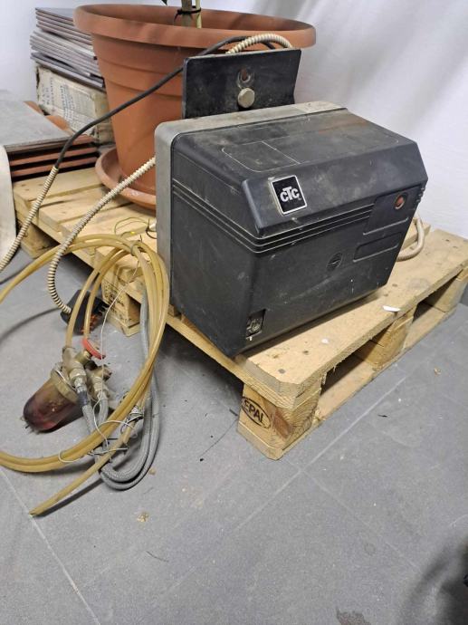 Oljni gorilec CTC za centralno peč