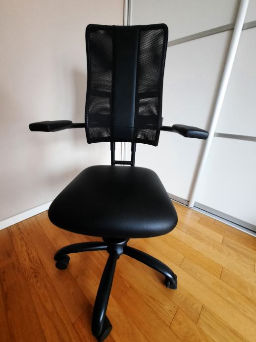 pisarniški stol SpinaliS HACKER