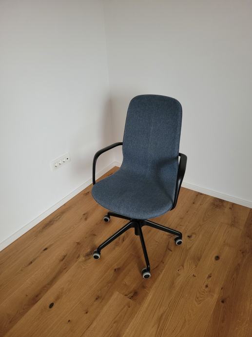 Pisarniški stol z nasloni za roke IKEA LÅNGFJÄLL