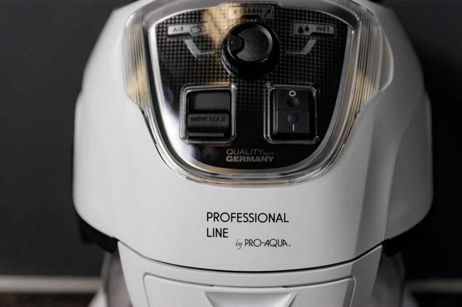 Pro Aqua, tovarniško obnovljen, nov motor, nov separator, v garanciji