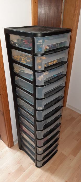 PVC plastičen predalnik sortirnik za LEGO kocke ipd