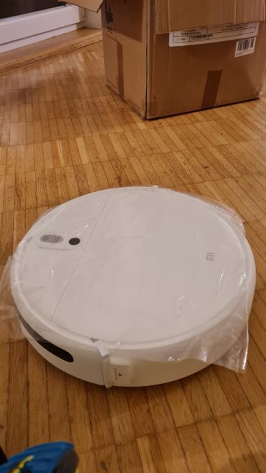 Robotski sesalec xiaomi 2c