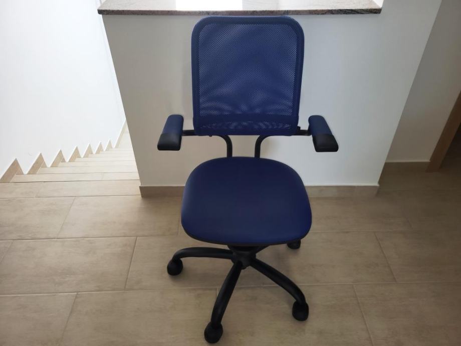 STOL SPINALIS ERGONOMIC