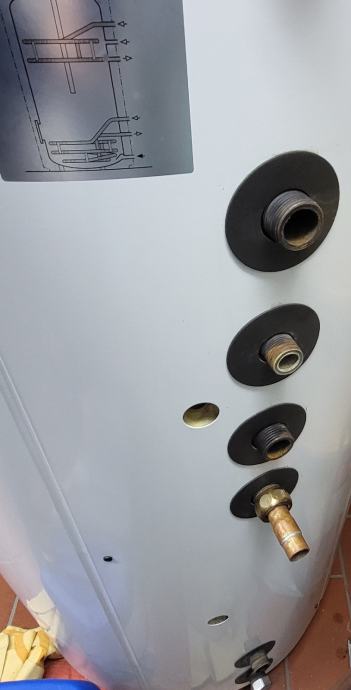 Weishaupt solarni akumulacijski zalogovnikAquaSol WASol 310