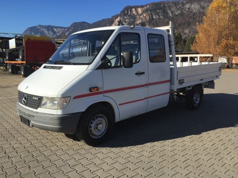 ODKUPUJEM KOMBI MERCEDES SPRINTER 207, 208, 210, 212, 1990 l.