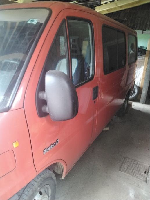 Peugeot boxer bus, 2000 l.