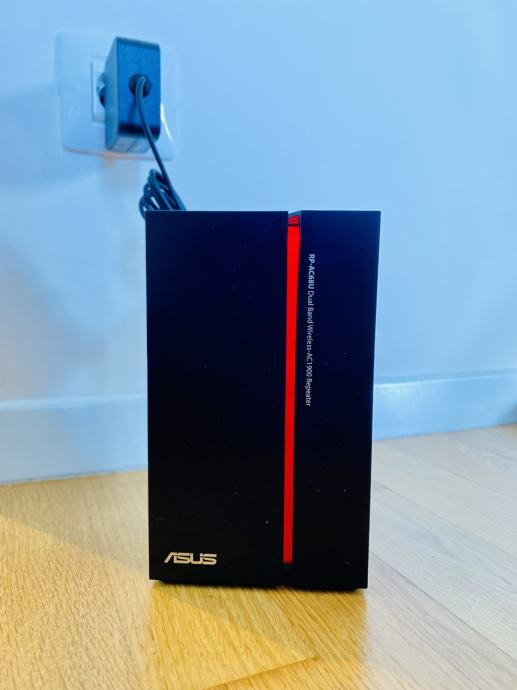 ASUS RP-AC68 AC1900 WiFi5 dostopna točka ojačevalec extender repeater