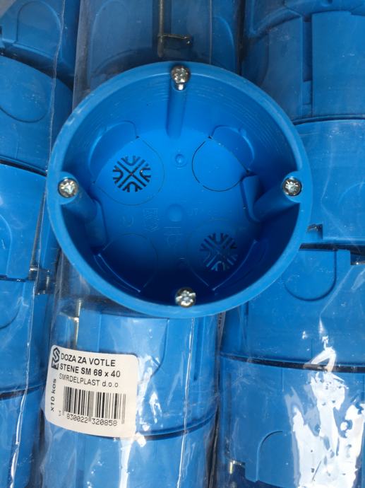 doza za votle stene 68 x 40 mm