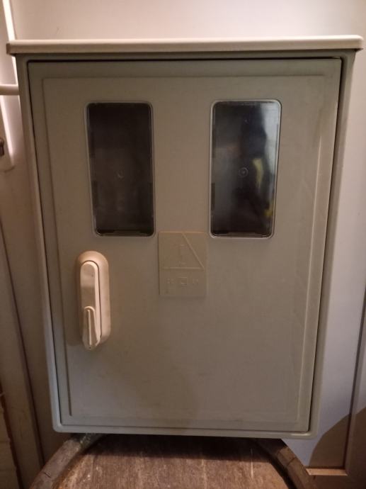 Elektro omarica dvojna z ročajem, nova, nerabljena