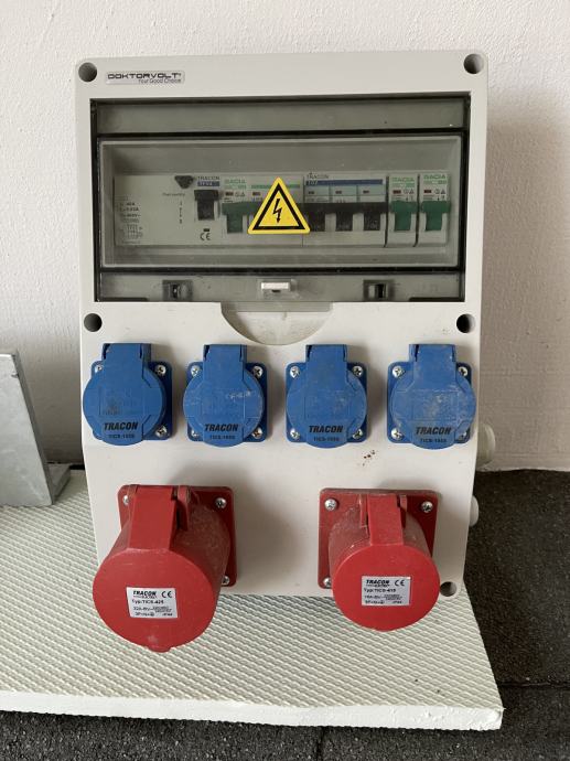 Gradbena elektro omarica