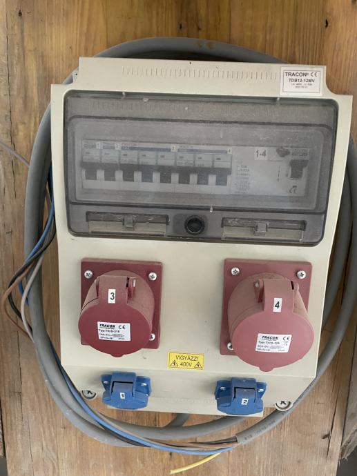 Gradbena elektro omarica TDB12-12MV