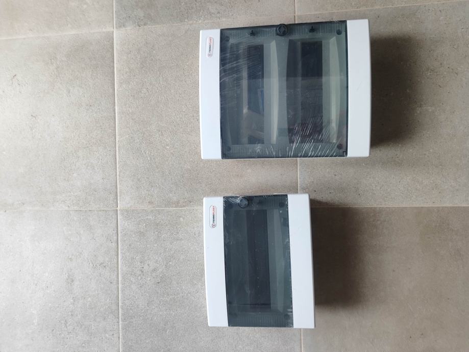 PVC elektro omarica - manjša