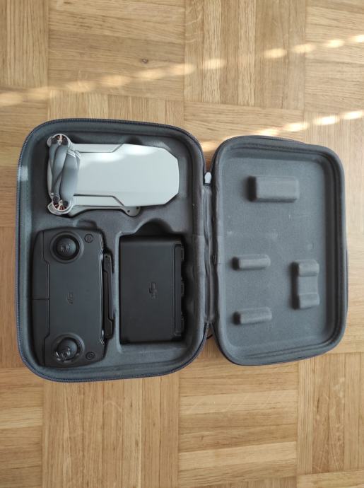 DJI MAVIC MINI fly more combo