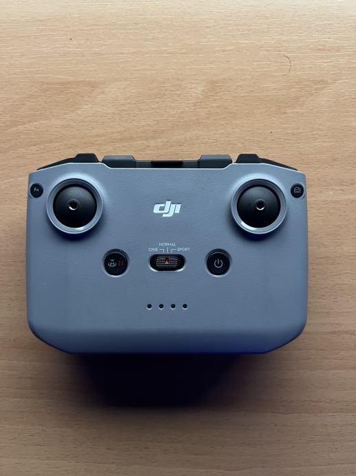 DRON DJI MINI 2 - FLY MORE COMBO