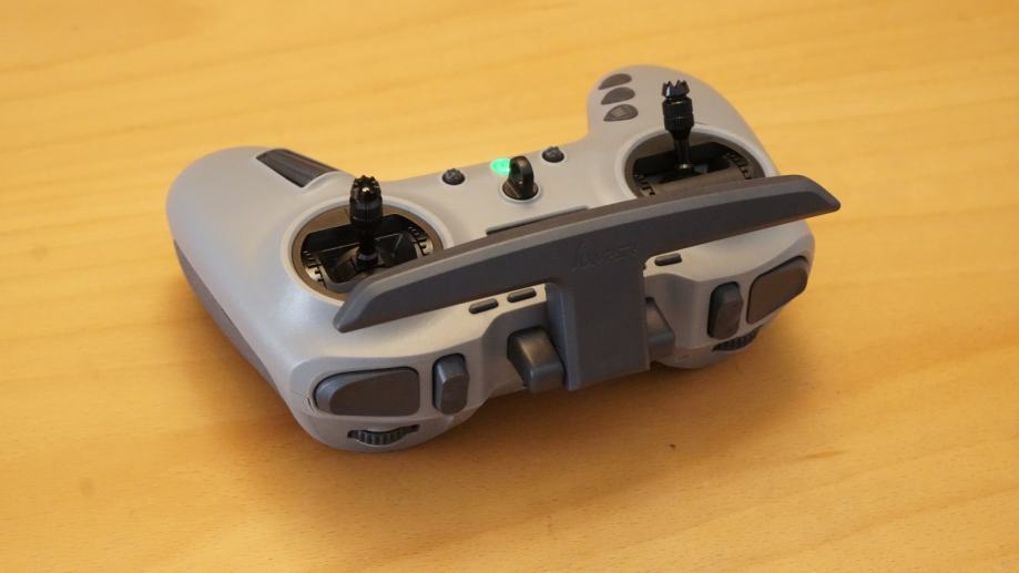FPV dron komplet, Pavo 30 + JumperRC T-Pro + 2 Lipo baterije