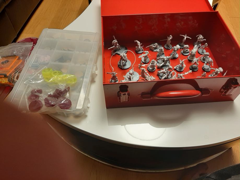 Infinity combined army