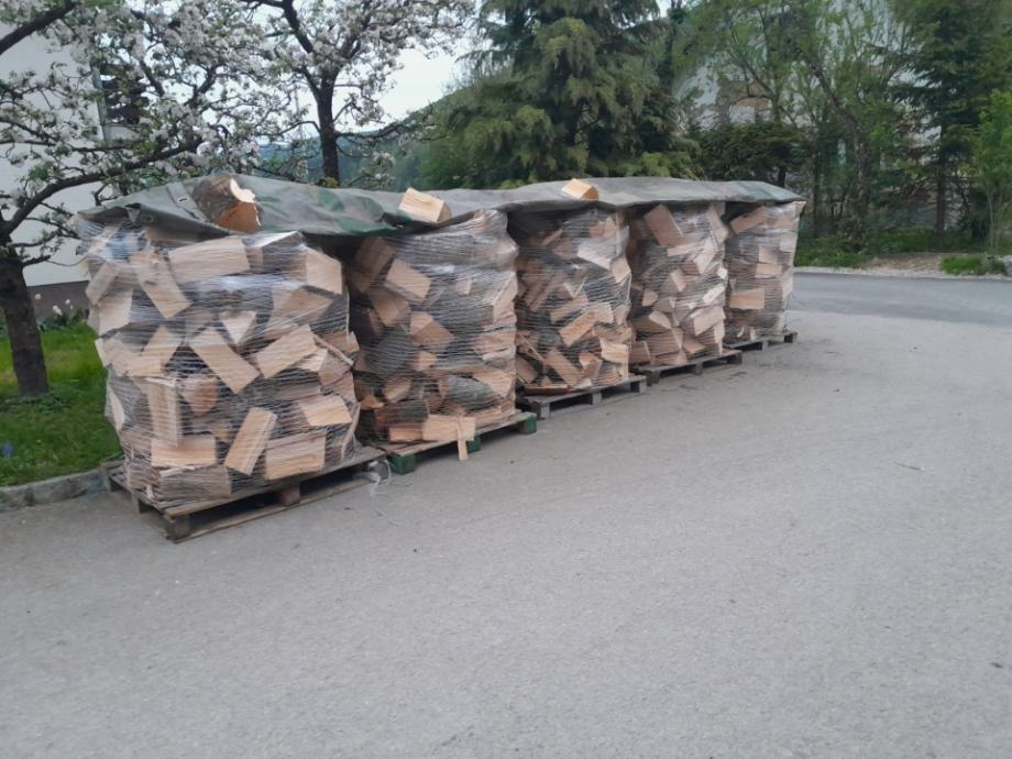 Bukova drva Suha na paleti