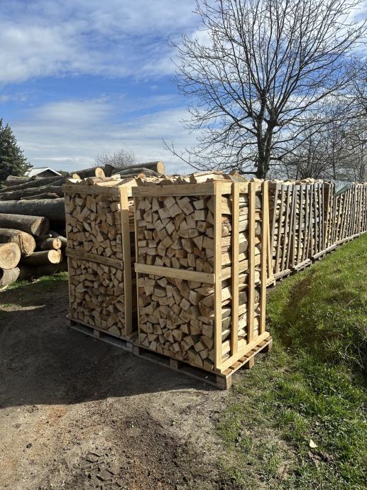 SUHA Bukova drva na paleti